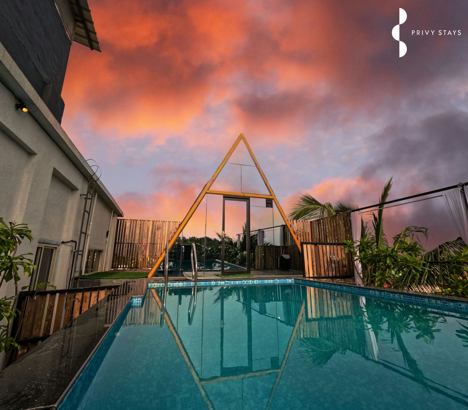 Experience Luxury Villas in Varsoli-Alibaug with pool